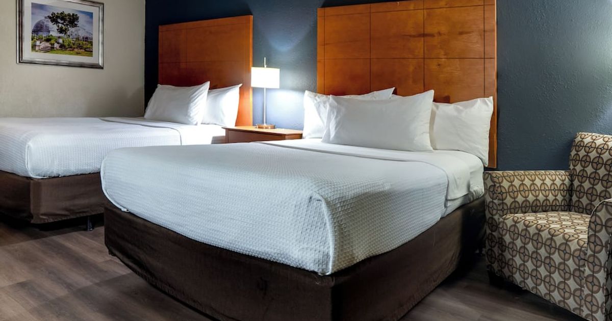 American Inn & Suites from $34. Ferndale Hotel Deals & Reviews - KAYAK