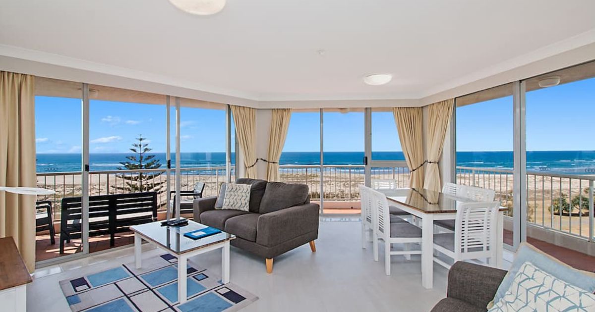 Meridian Tower Kirra Beach from $128. Coolangatta Hotel Deals & Reviews - KAYAK