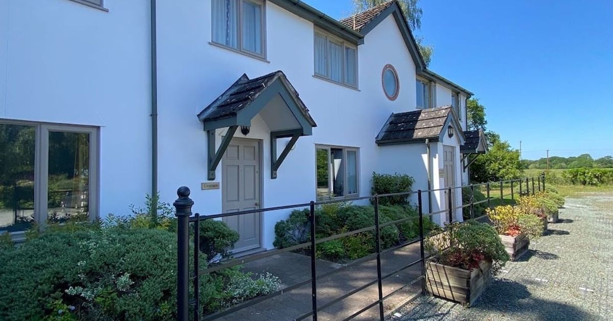 Burlton Inn £74. Shrewsbury Hotel Deals & Reviews - KAYAK