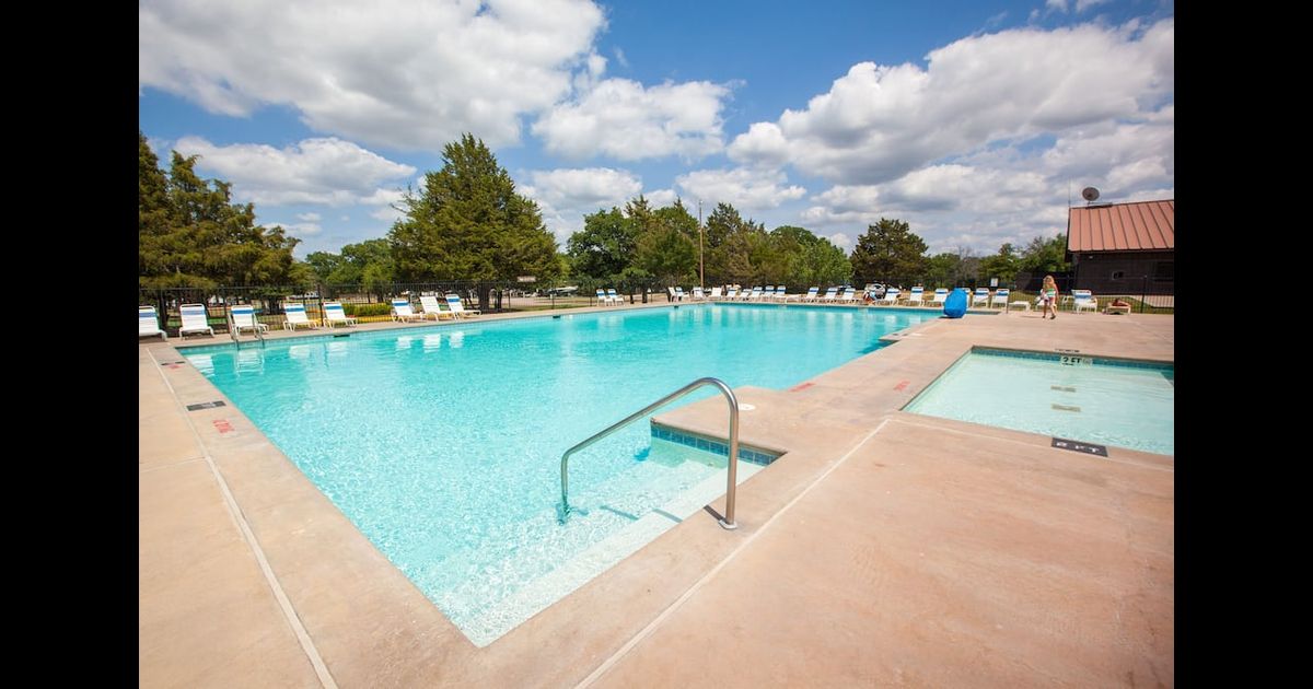 Lake Texoma RV Campground in Gordonville, the United States from $187 ...