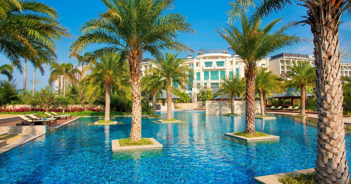 Sheraton Bailuhu Resort, Huizhou £44. Huizhou Hotel Deals & Reviews - KAYAK