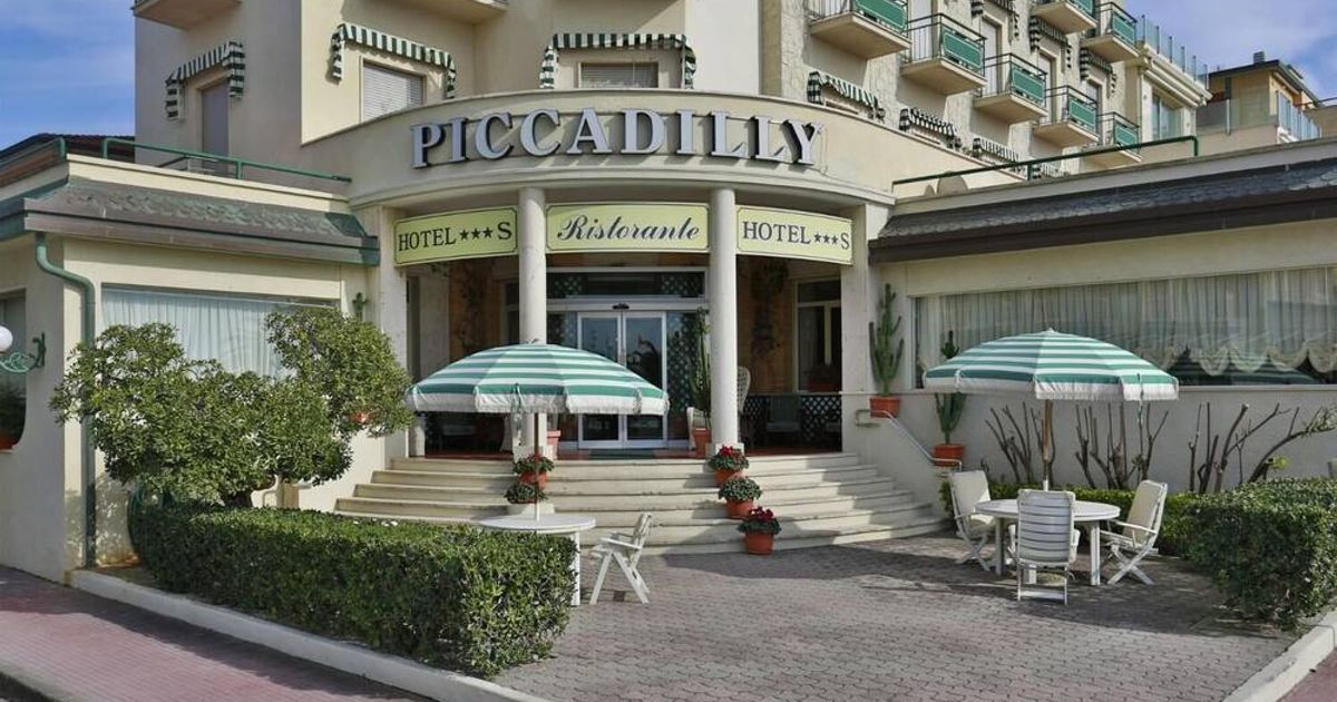 Hotel Piccadilly $134. Camaiore Hotel Deals & Reviews - KAYAK