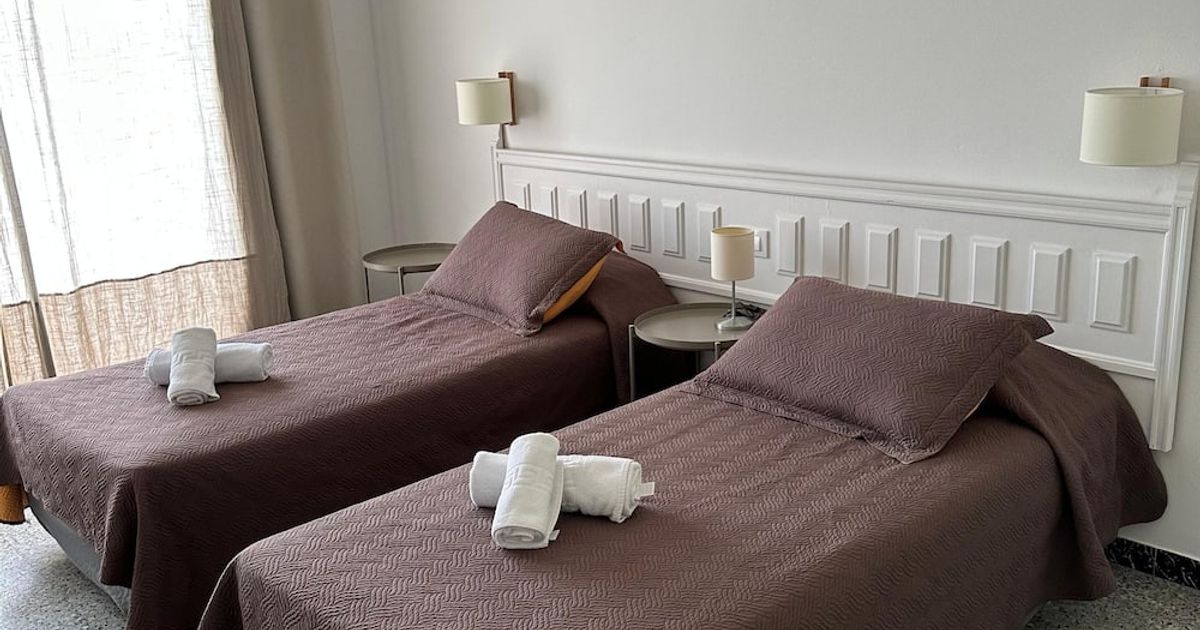 L'Illa Hotel desde 35 €. Hoteles en Tossa de Mar - KAYAK