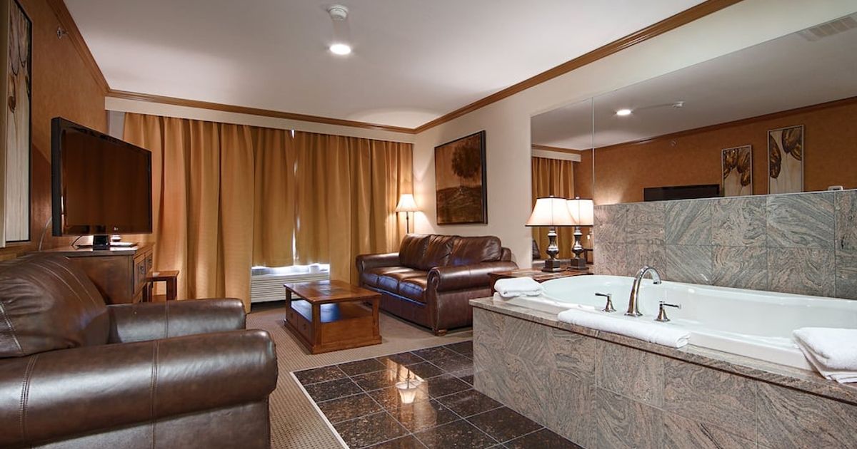 Camrose Resort Casino from $86. Camrose Hotel Deals & Reviews - KAYAK