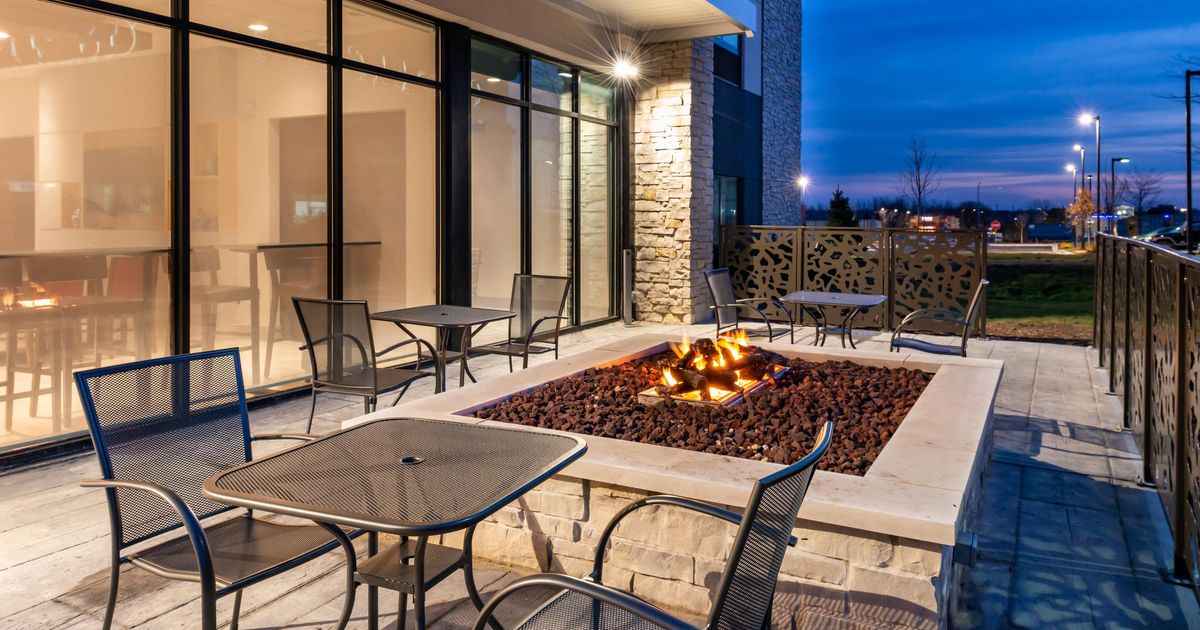 Holiday Inn Express & Suites Romeoville - Joliet North By IHG from $95 ...