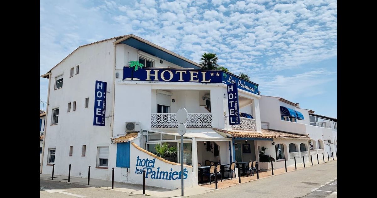 Hotel Les Palmiers En Camargue in Saintes-Maries-de-la-Mer, in ...
