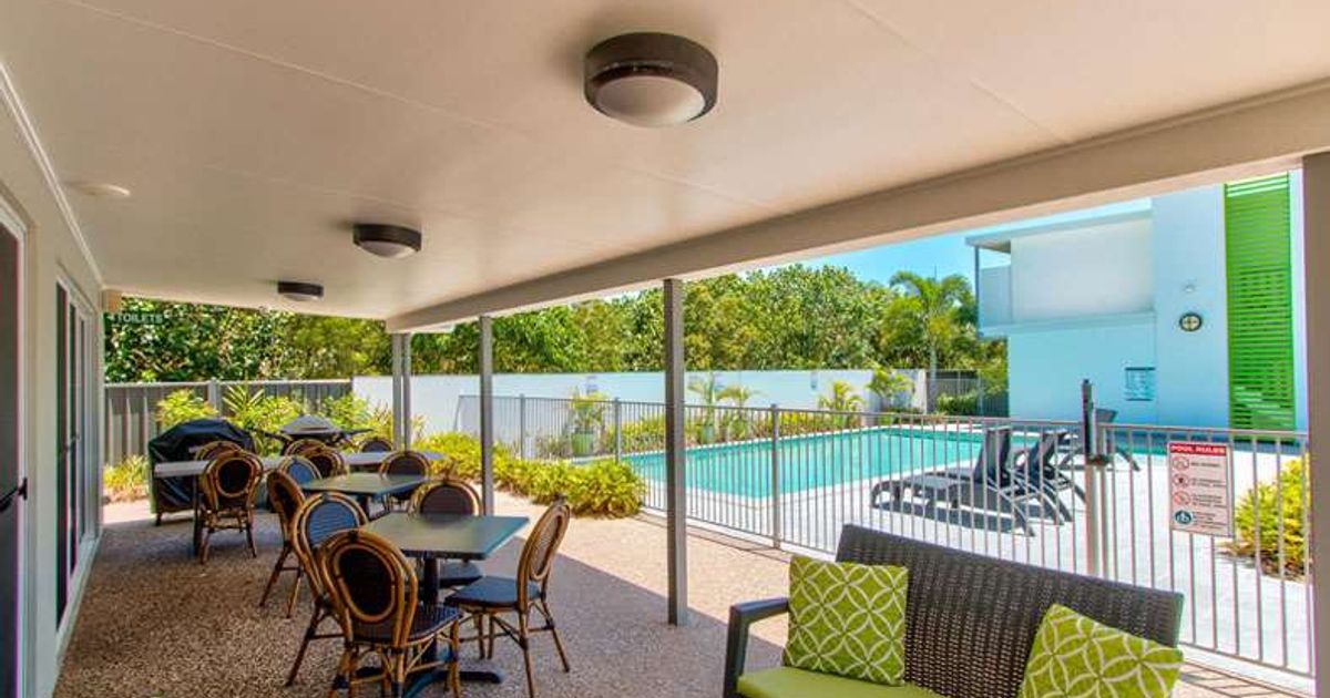 Mackay Oceanside Central Hotel, Mackay | HotelsCombined