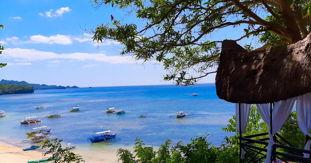 Nataasan Beach Resort And Dive Center, Sipalay | HotelsCombined