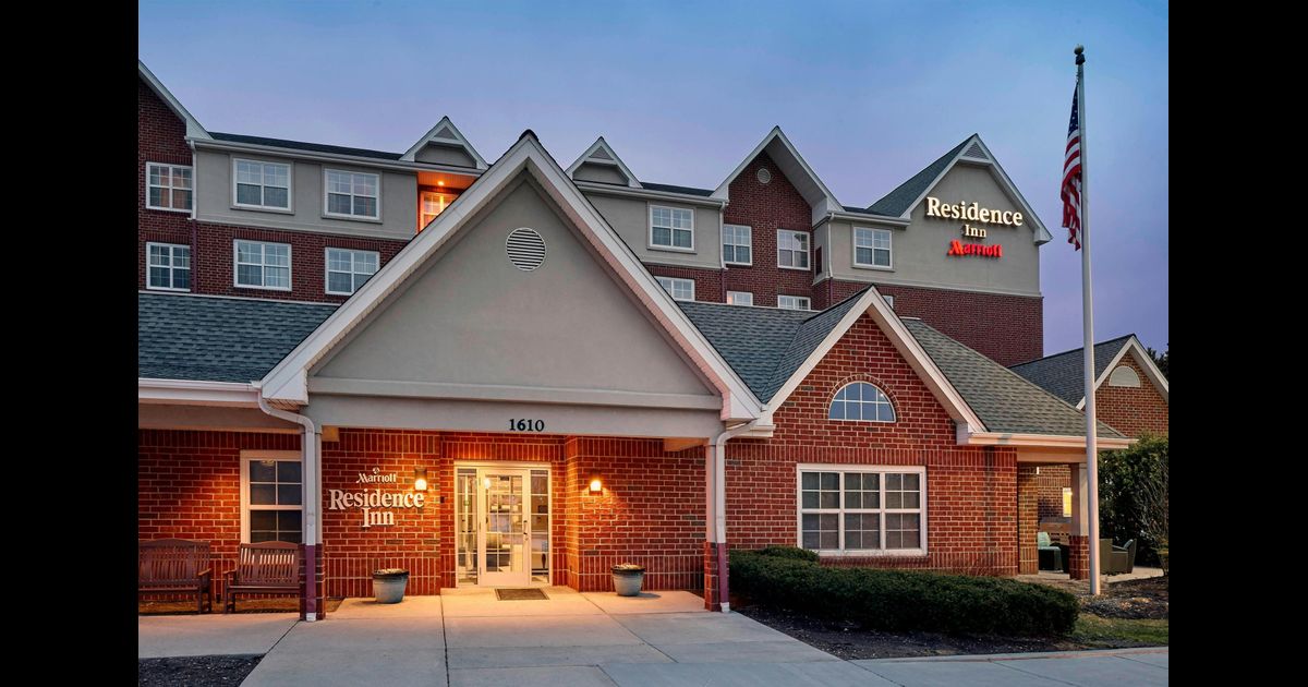 Residence Inn by Marriott Chicago Schaumburg/Woodfield Mall in ...