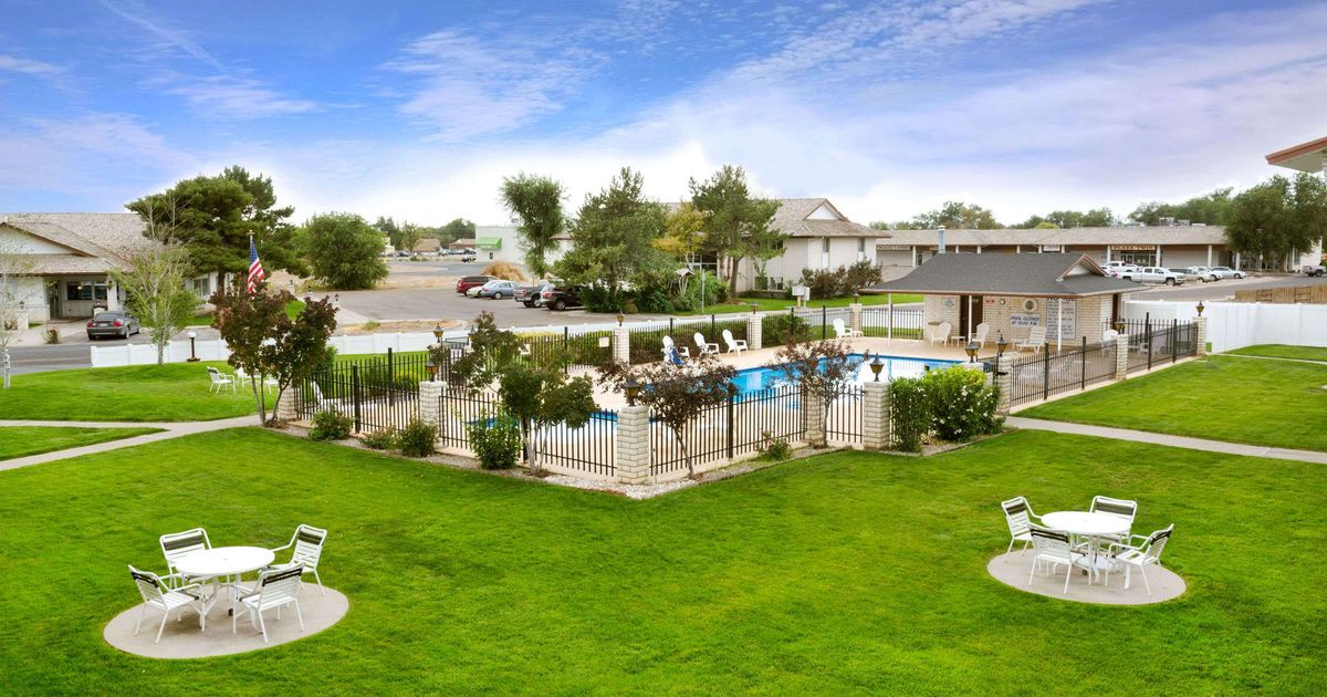 Days Inn by Wyndham Delta from $93. Delta Hotel Deals & Reviews - KAYAK
