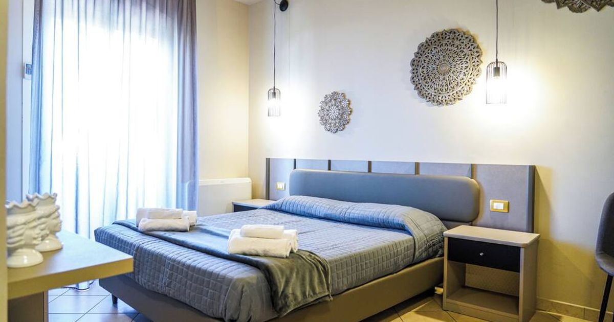 Hotel Continental ab 54 €. Hotels in Pozzallo - KAYAK