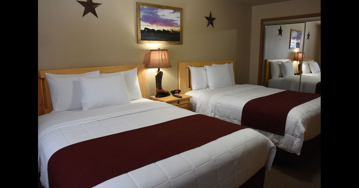 Woodside Dells Hotel & Suites in Wisconsin Dells, the United States ...