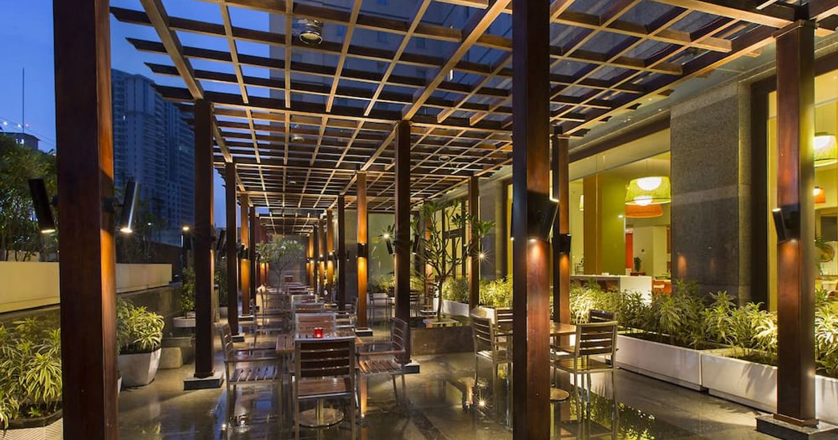 ibis Gurgaon Golf Course Road AED 174. Gurugram Hotel Deals & Reviews ...