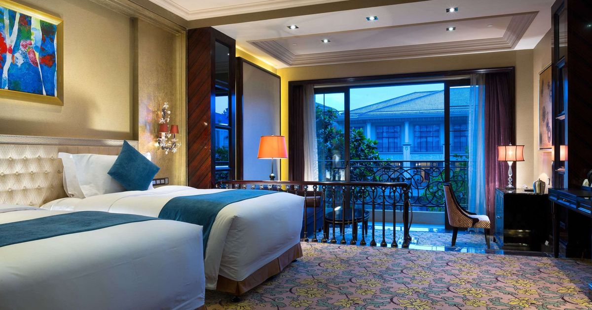 Howard Johnson by Wyndham Agile Plaza Chengdu from $68. Chengdu Hotel ...