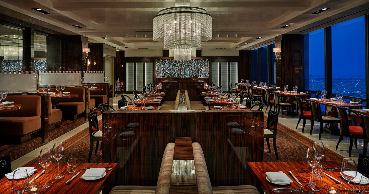 Four Seasons Hotel Bahrain Bay desde 302 €. Hoteles en Manama - KAYAK