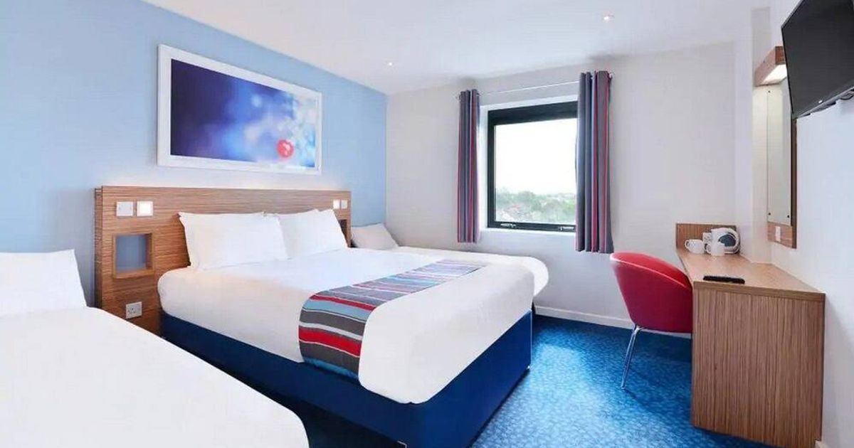 Travelodge Colchester Feering £39. Colchester Hotel Deals & Reviews - KAYAK