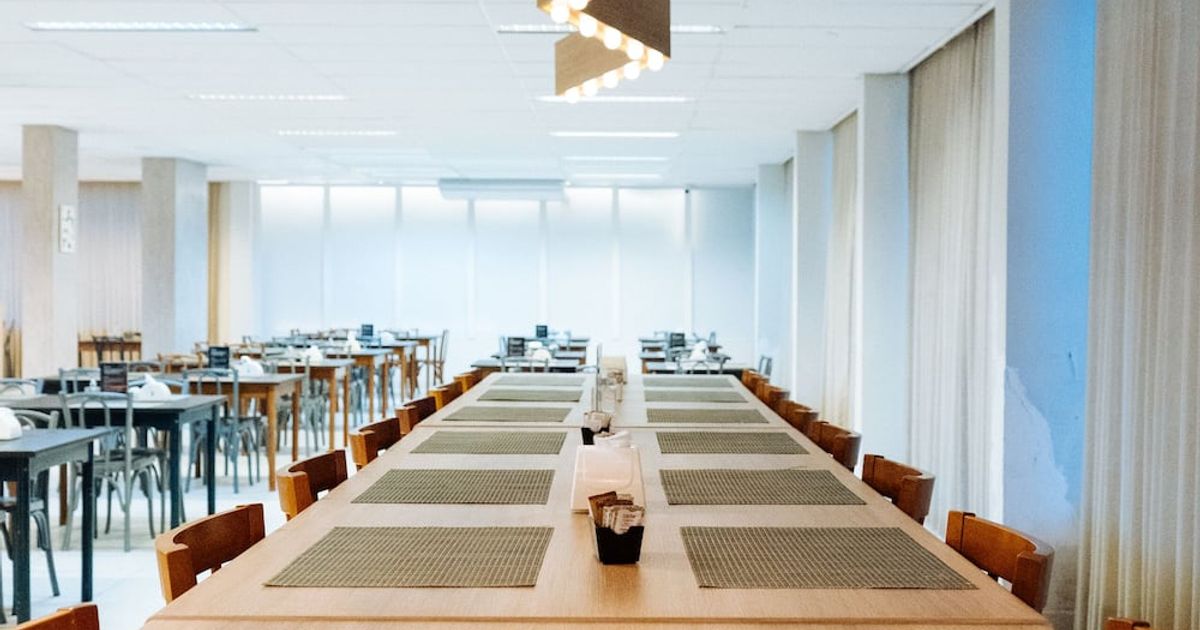 Cris Hotel เริ่มต้นที่ ฿1,225 (฿̶2̶,̶6̶7̶5̶) โฟลเรียนอโปลิส โรงแรม - KAYAK