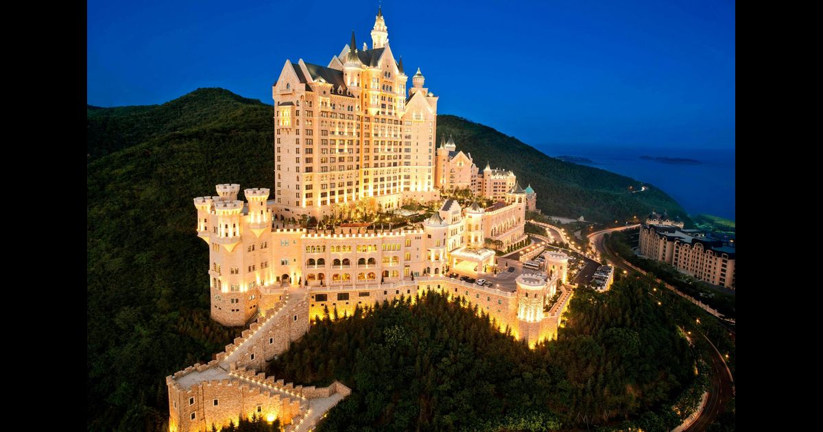 The Castle Hotel, a Luxury Collection Hotel, Dalian in Dalian, China ...