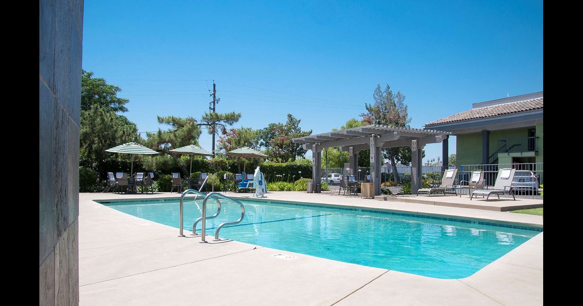 Best Western Village Inn in Fresno, the United States from $79: Deals ...