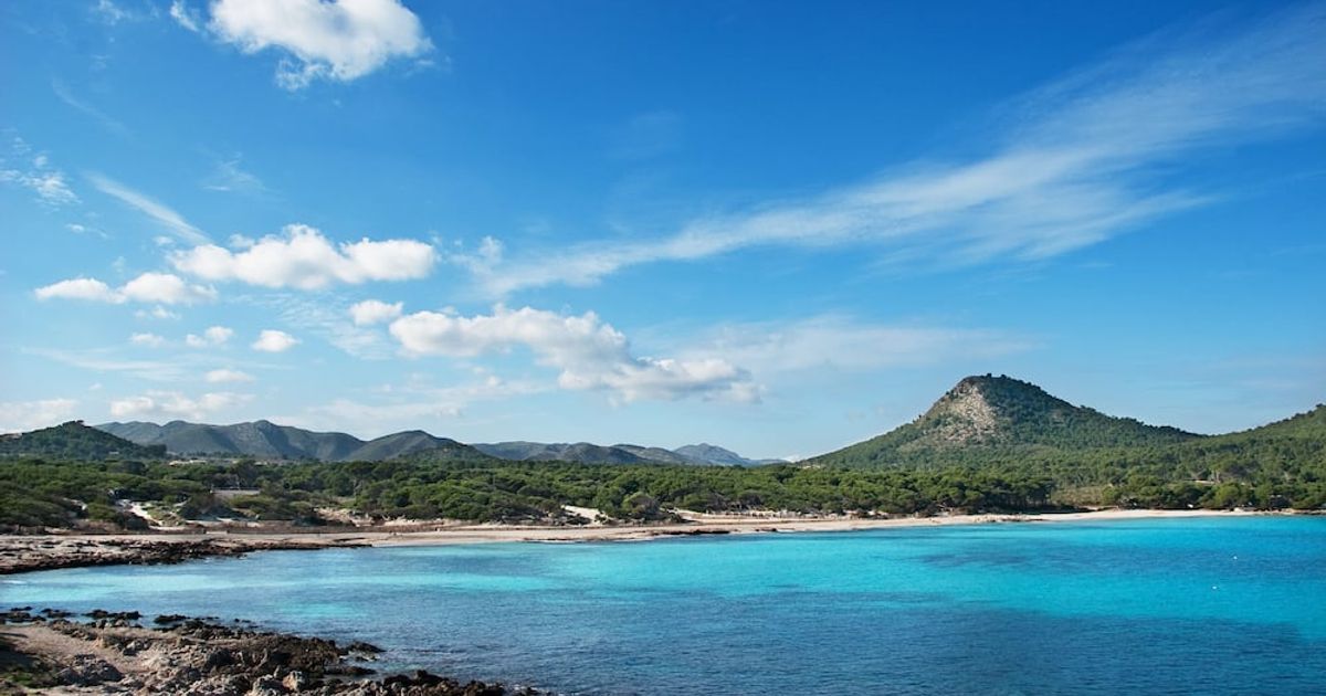 Bell Port Hotel a partir de R$ 343 (R̶$̶ ̶5̶2̶1̶). Hotéis em Cala ...