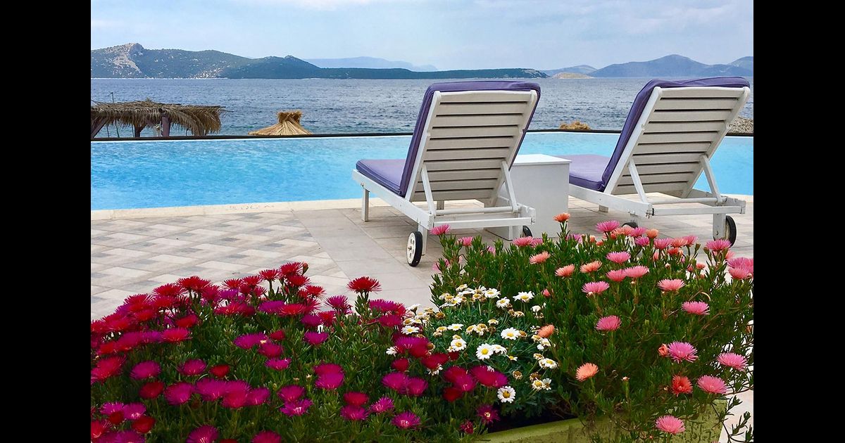 Venus Beach Hotel in Nea Stira, Greece from $101: Deals, Reviews ...