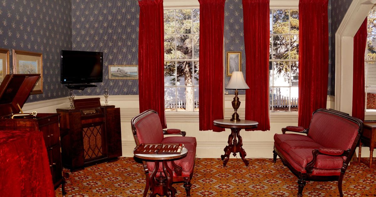 Bridgeport Inn from $102. Bridgeport Hotel Deals & Reviews - KAYAK