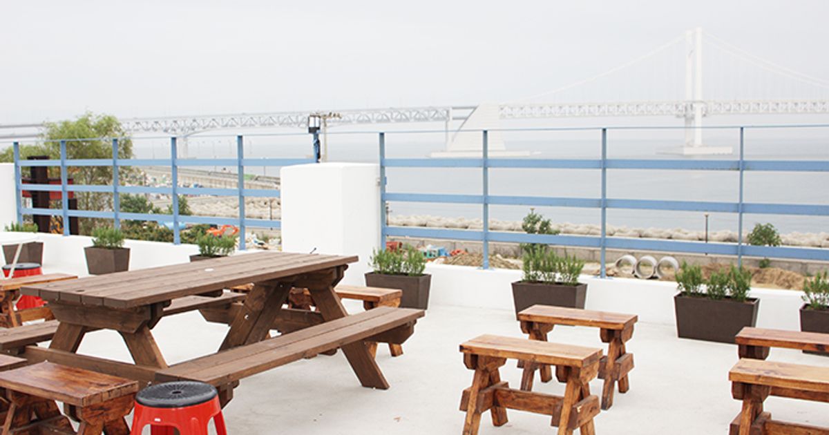 Bexco Hostel B&B from $23. Busan Hotel Deals & Reviews - KAYAK