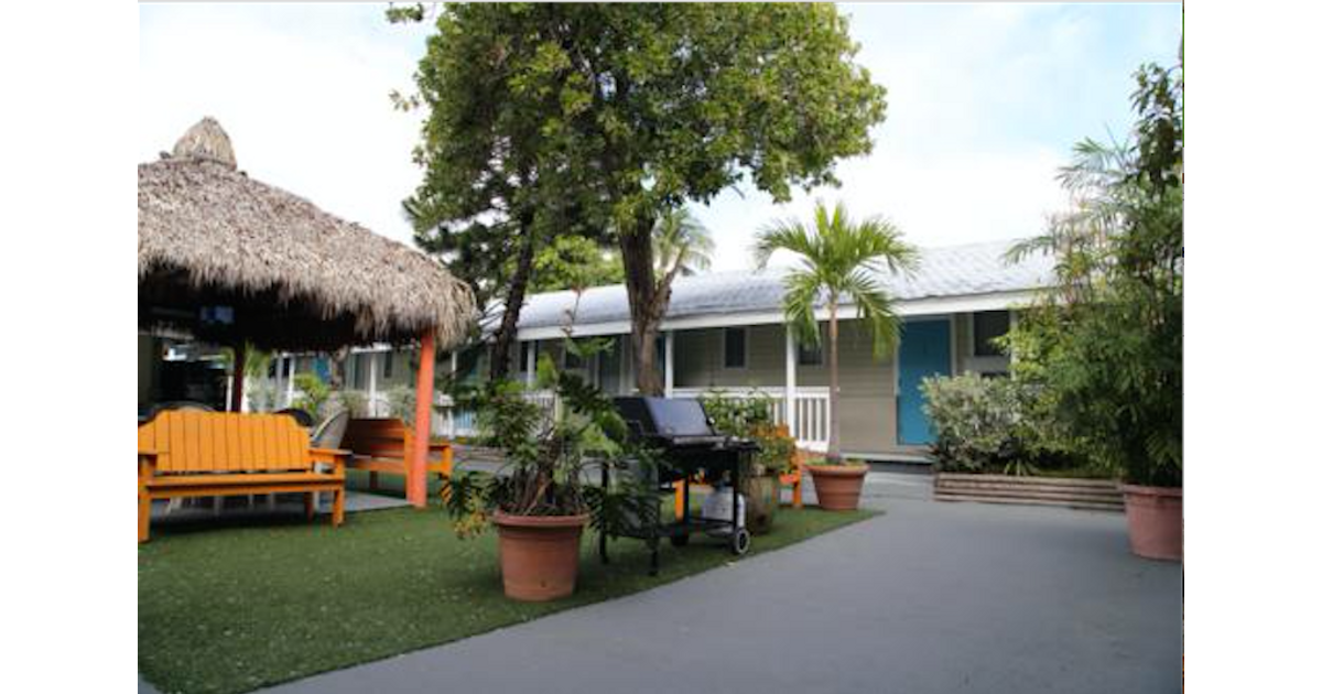 Seashell Motel And Key West Hostel 44 ̶3̶2̶3̶ Key West Hotel Deals