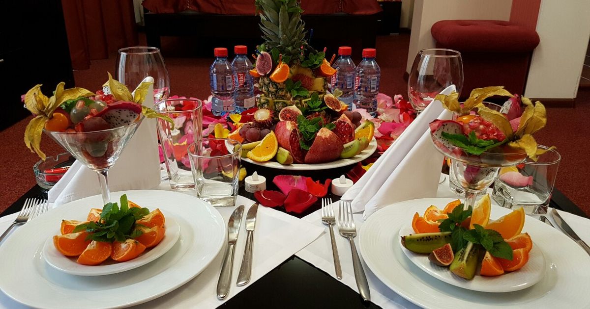 Emerald Hotel ab . Hotels in Toljatti - KAYAK