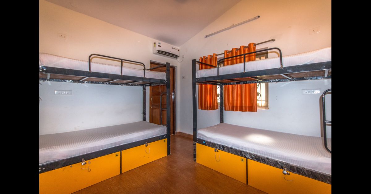 Backpacker Panda Goa เริ่มต้นที่ ฿196 (฿̶1̶,̶0̶1̶1̶) โฮสเทล ปณชี - KAYAK