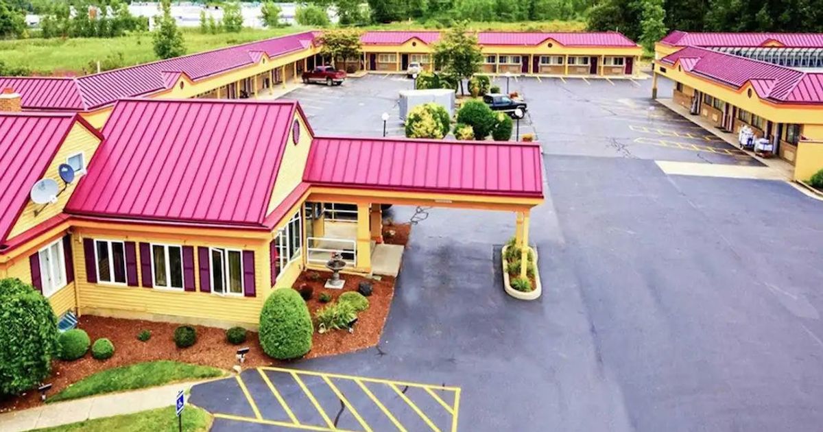Amherst Inn & Suites from . Amherst Hotel Deals & Reviews - KAYAK