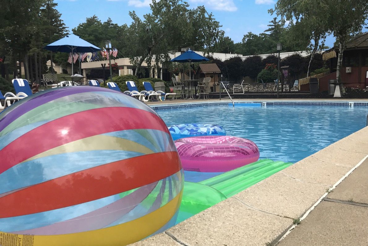 Paradise Stream Resort $270 ($̶4̶7̶6̶). Mt Pocono Hotel Deals & Reviews ...