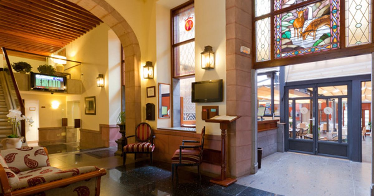 Laguna Nivaria Hotel & Spa £73. San Cristóbal de La Laguna Hotel Deals ...