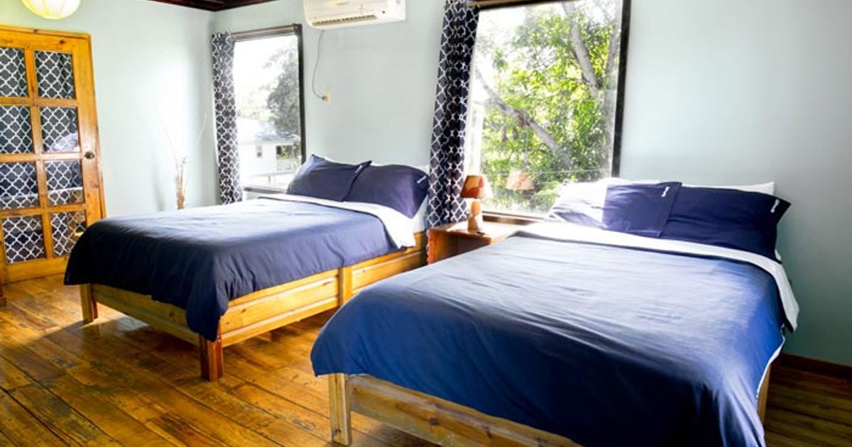 Mango Inn Resort from $85. Utila Hotel Deals & Reviews - KAYAK