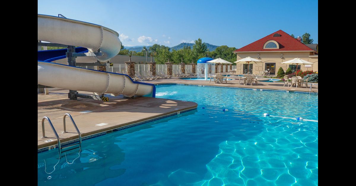 Music Road Inn in Pigeon Forge, the United States from $116: Deals ...