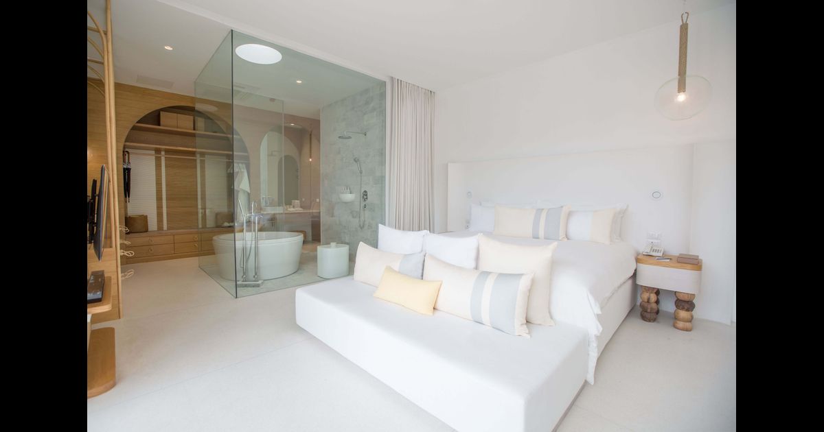 Sala Samui Chaweng Beach Resort, Ko Samui - Compare Deals