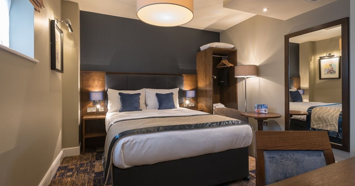 The John Russell Fox Wetherspoon £60. Andover Hotel Deals & Reviews - KAYAK