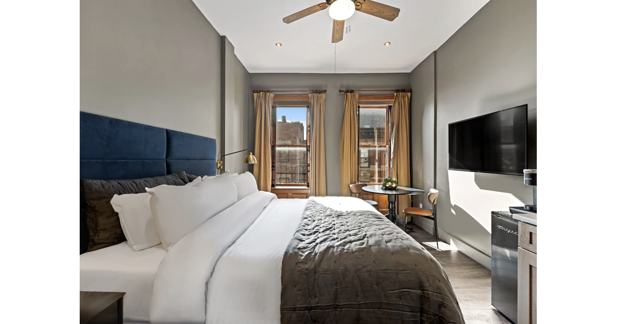 The Historic Blue Moon Hotel - Nyc in New York, the United States from ...