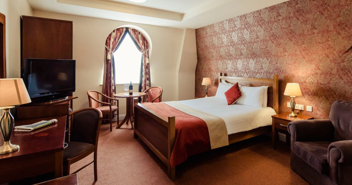 Carnegie Court . Swords Hotel Deals & Reviews - KAYAK