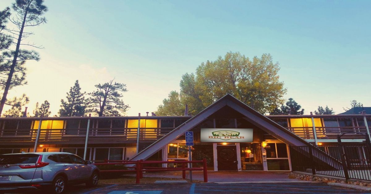 Studio 9 Big Bear Lake from $74. Big Bear Lake Hotel Deals & Reviews ...