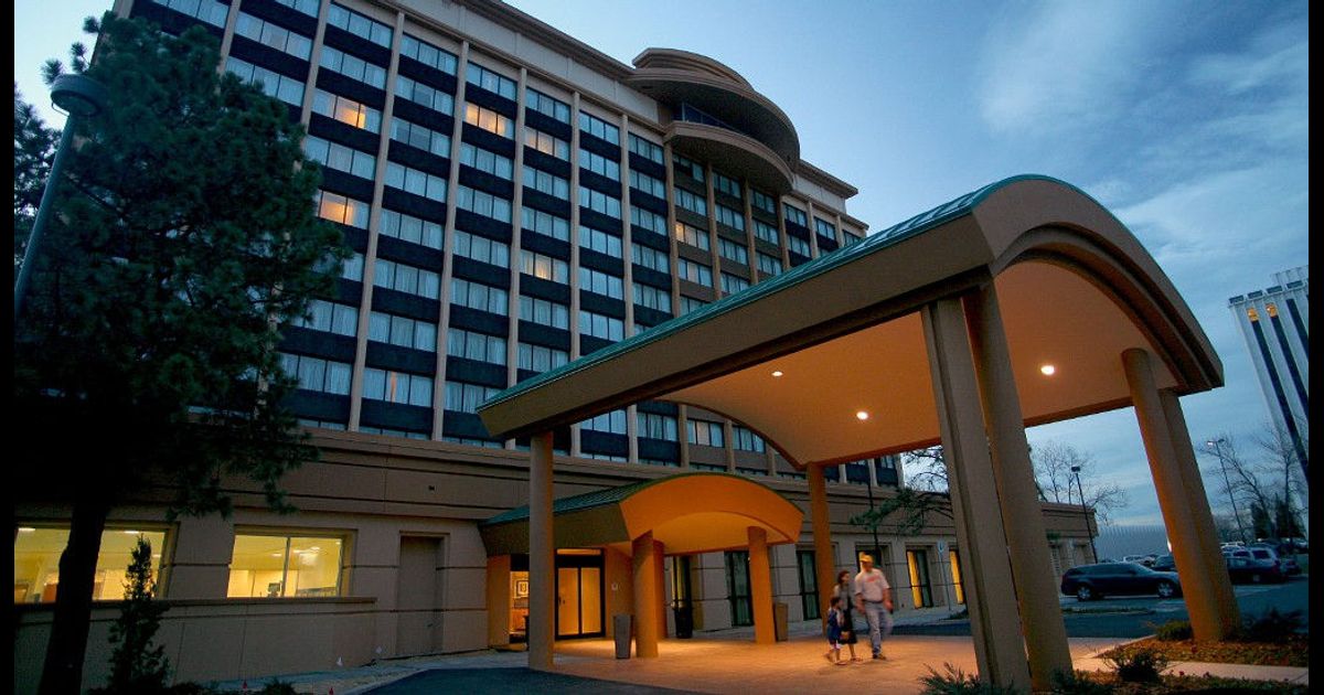 Courtyard by Marriott Denver Cherry Creek $81 ($̶2̶3̶0̶). Denver Hotel ...