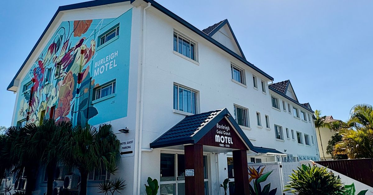 Burleigh Gold Coast Motel from $102. Miami Hotel Deals & Reviews - KAYAK