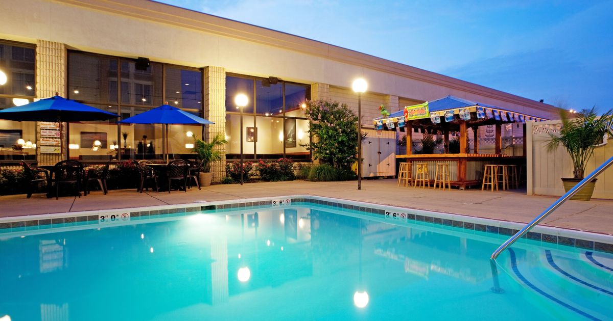 Red Lion Hotel North Baltimore from . Lutherville Timonium Hotel Deals ...