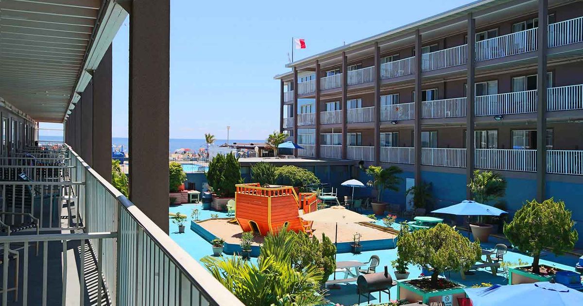 Flagship Oceanfront Hotel, Ocean City | HotelsCombined
