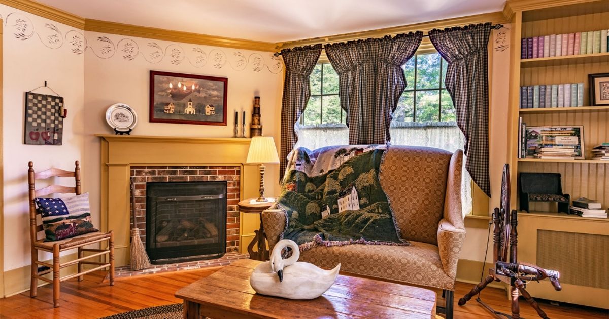 Covered Bridge House from $211. Glen Hotel Deals & Reviews - KAYAK