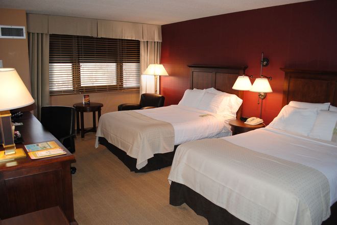 Adam's Mark Hotel & Conference Center At The Sports Stadium Complex $69 ...