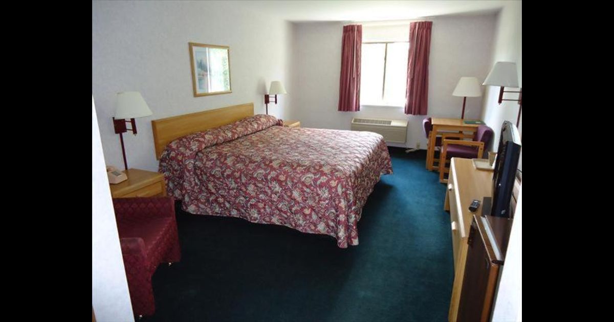 Silver Inn in Silverthorne, the United States from $103: Deals, Reviews ...